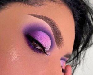 Maquillaje en Tonos Morado 【35 Sofisticadas Ideas】 【Lo Mejor de 2025